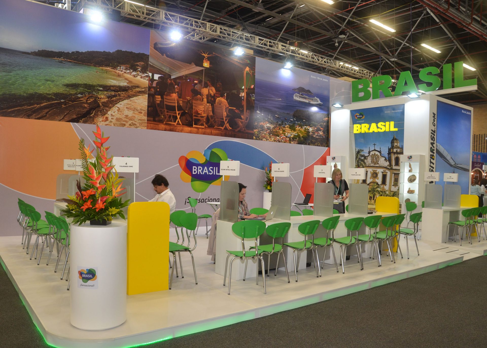 STAND BRASIL – EXPOMUNDO