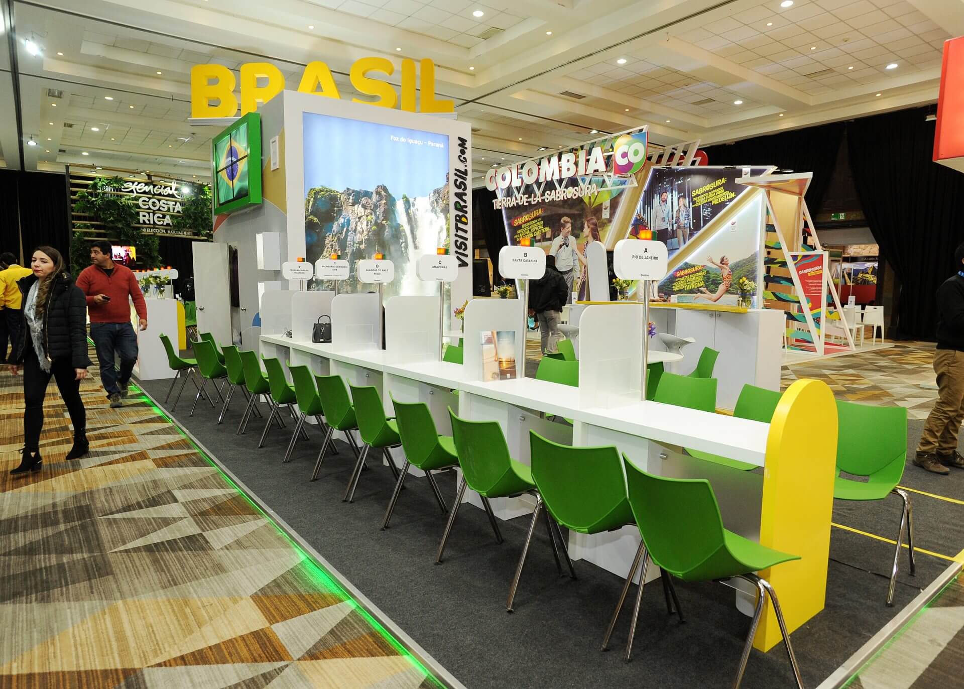 STAND BRASIL – EXPOMUNDO