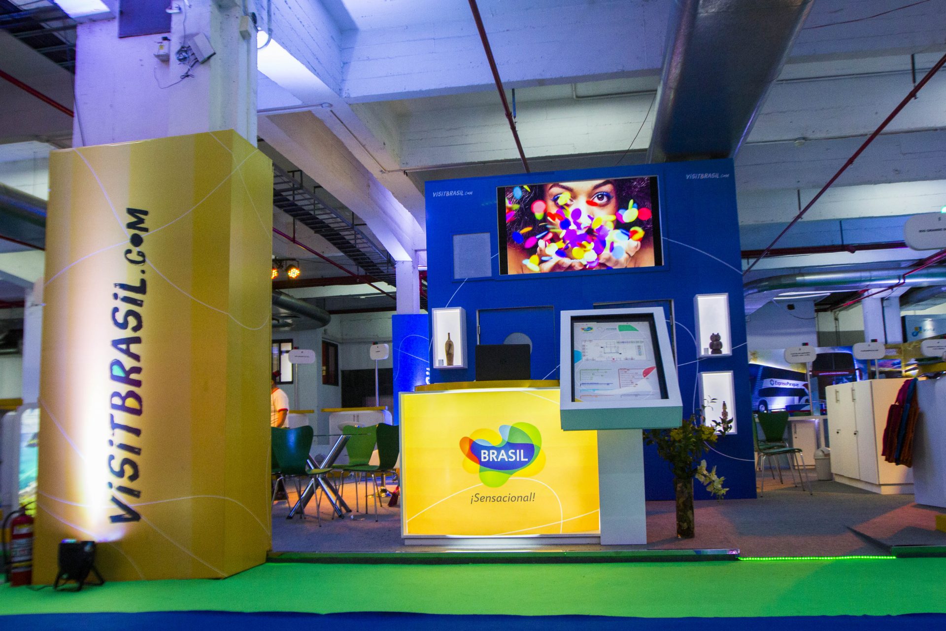 STAND BRASIL – EXPOMUNDO