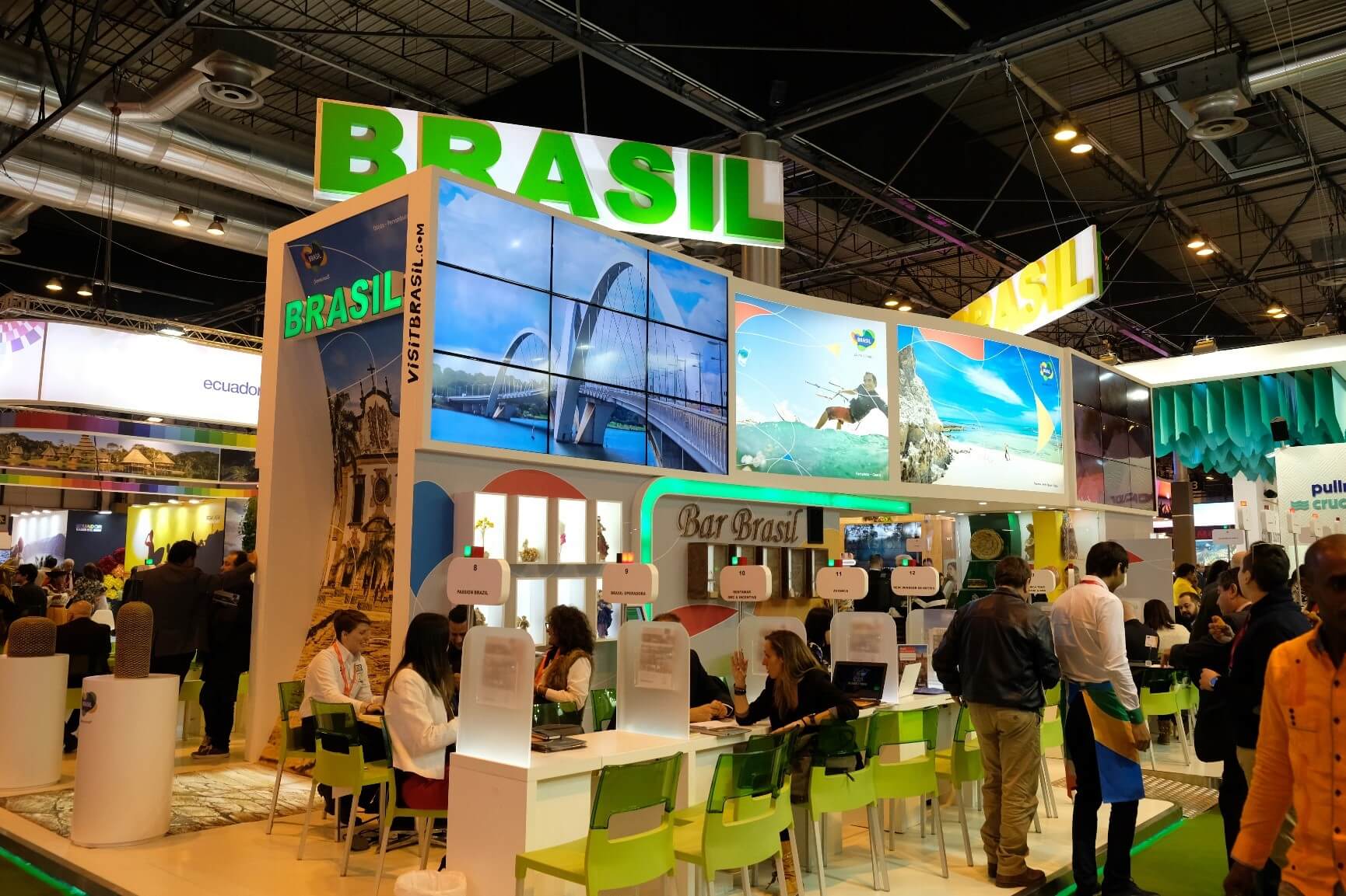 STAND BRASIL – EXPOMUNDO