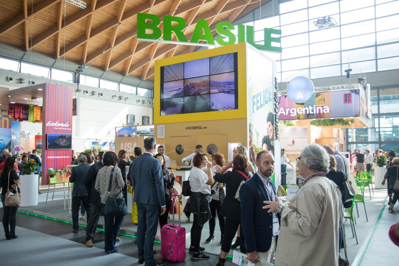 STAND BRASIL – EXPOMUNDO