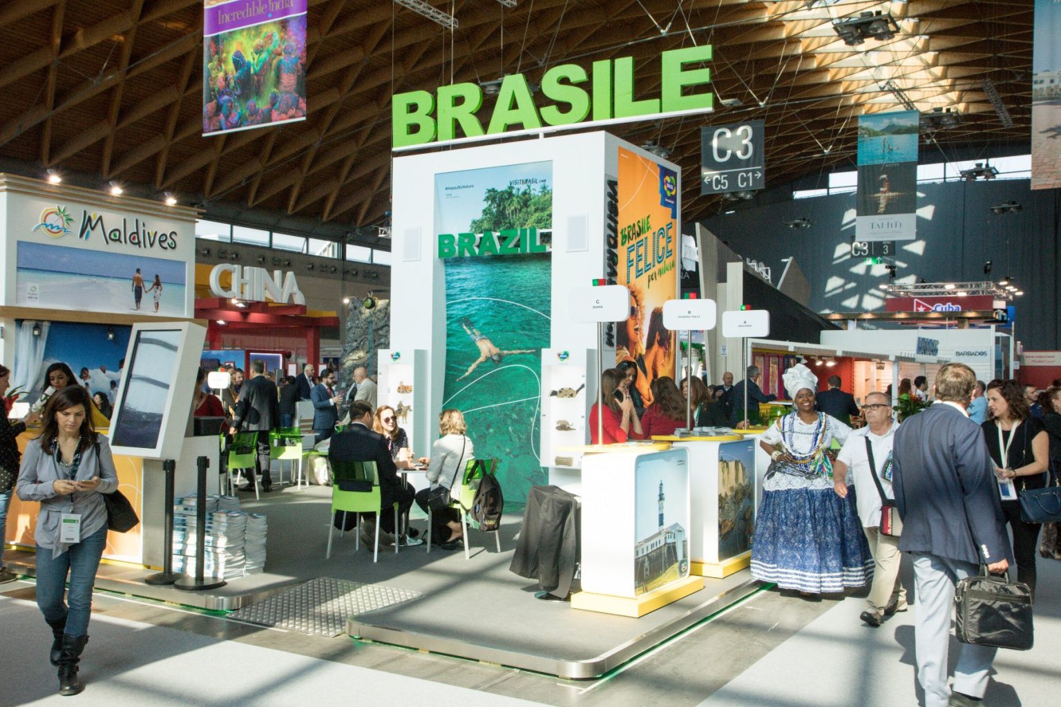 STAND BRASIL – EXPOMUNDO